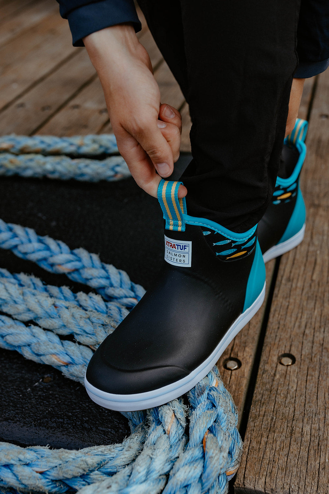 Tails & Scales 6" Deck Boot – Salmon Sisters