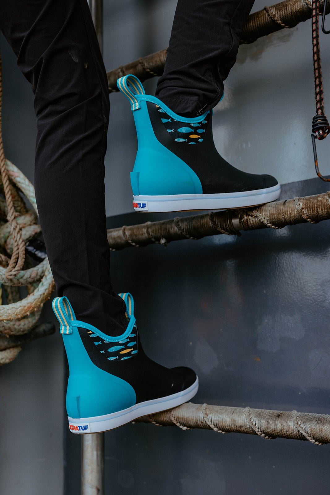 Tails & Scales 6" Deck Boot – Salmon Sisters